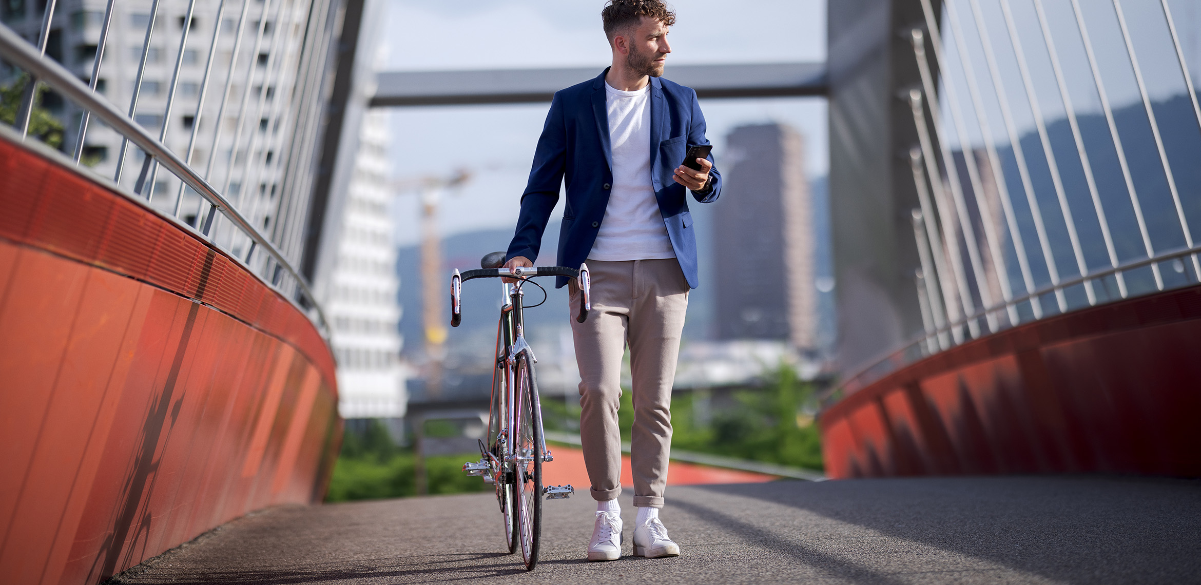 Der Weg zur KI-getriebenen Organisation - Swisscom B2B Mag